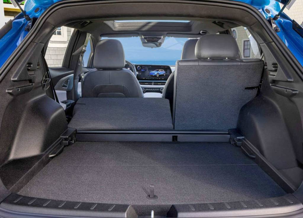 FIRST LOOK: 2024 Chevrolet Equinox EV | Goldstream News Gazette