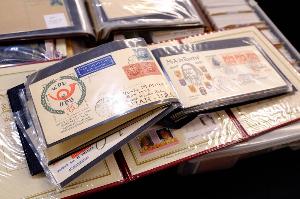 PHOTOS: Victoria stamp and postcard fair marks nearly 200 years of ...